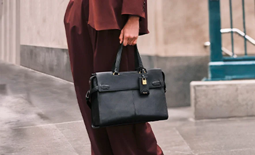 Premium Monogramming | Tumi US